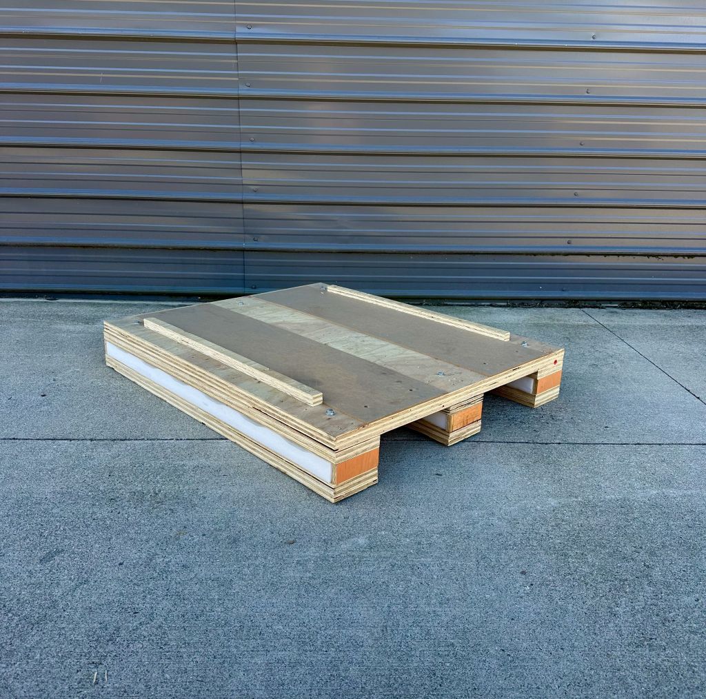 Shock Pallets for Server Racks & Fragile Cargo | J&L Wood